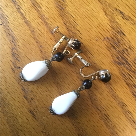 Jewelry | Vintage Damaged Black And White Earrings | Poshmark